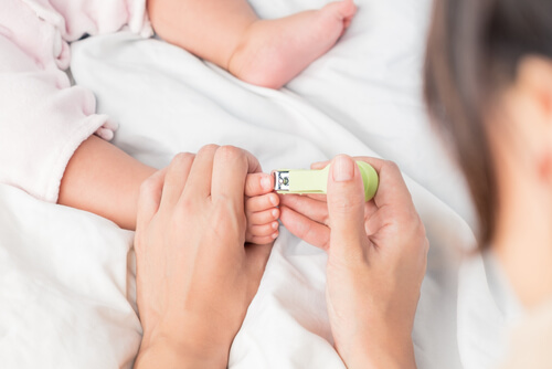 Cutting Your Baby s Nails For The First Time You Are Mom