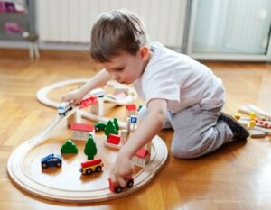 Benefits of Children Talking to Themselves While Playing - You are Mom